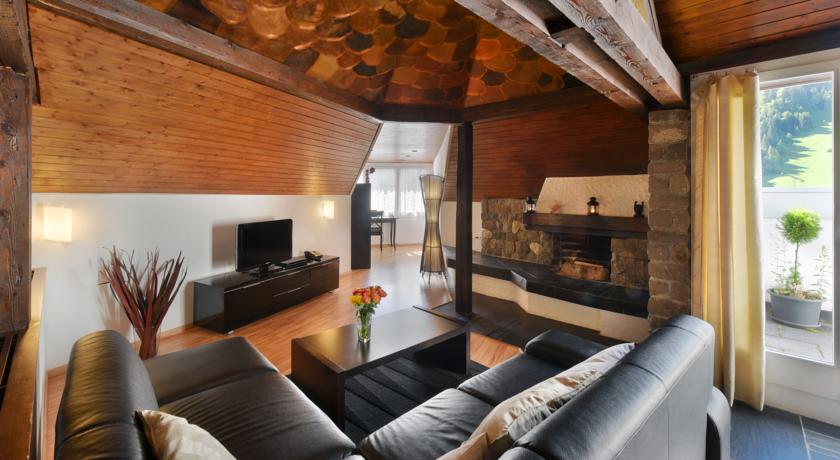 Hotel Central, Engelberg ⭐⭐⭐ - Glacius Ski Travel Specialists